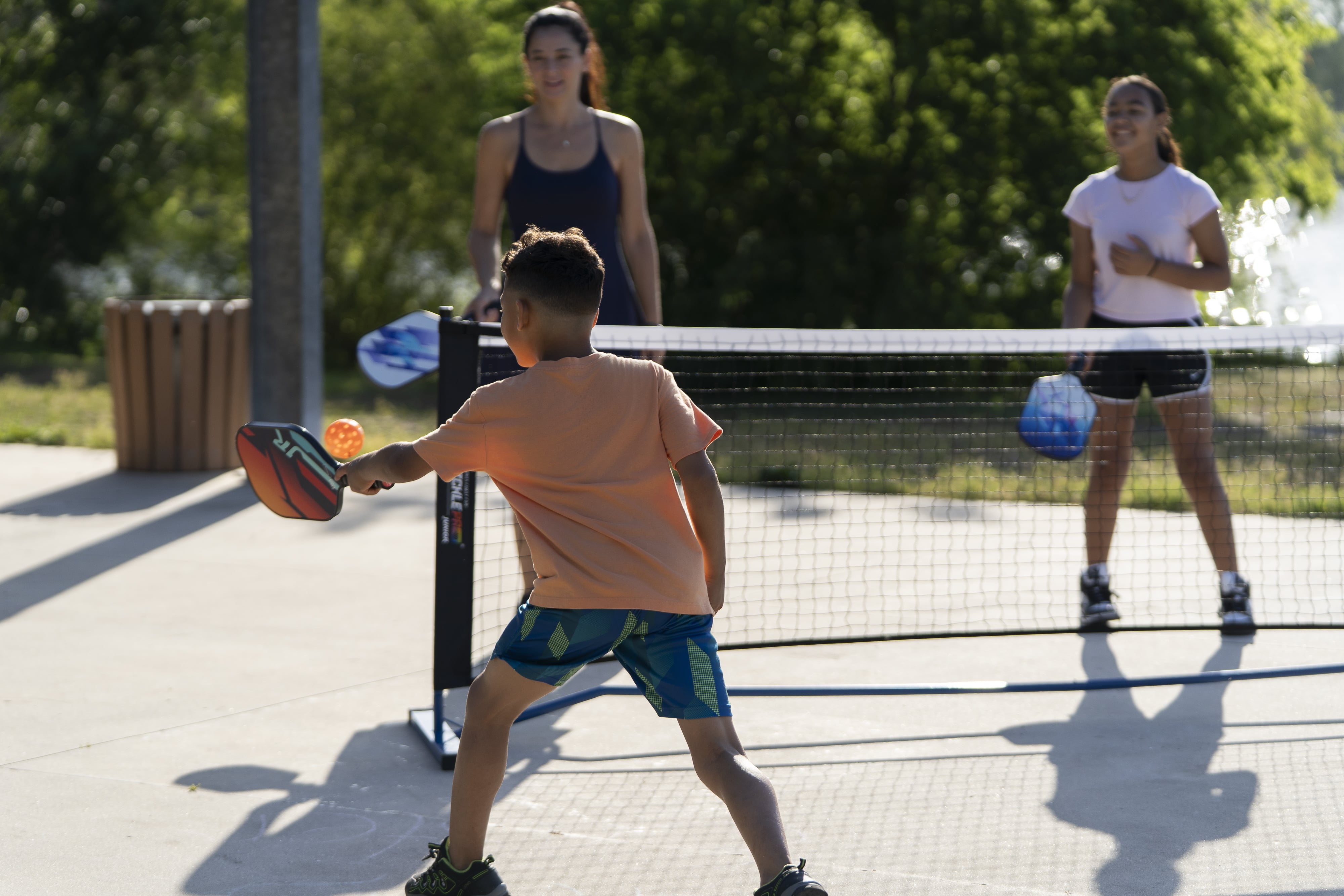 How to Set Up a Temp Pickleball Court With Court Marker Kits ...